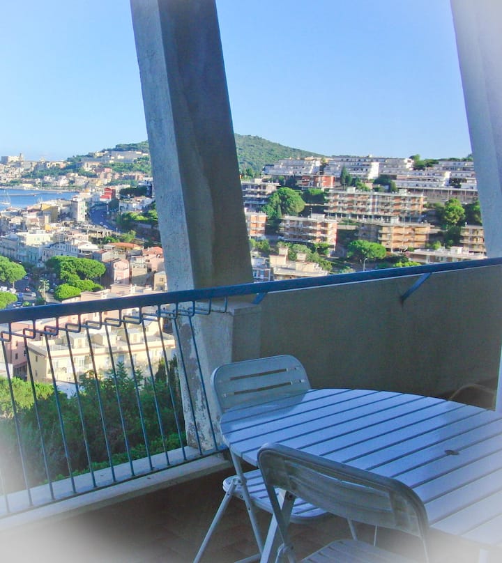 Room Or Apartment. - Gaeta