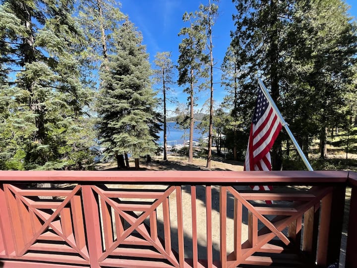 Orig Lake Front Cabin - @ Village / Snow Is Here! - Lake Arrowhead, CA
