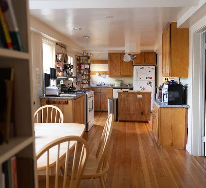 Garden Apartment In Sunny Glen Park - Baker Beach, CA