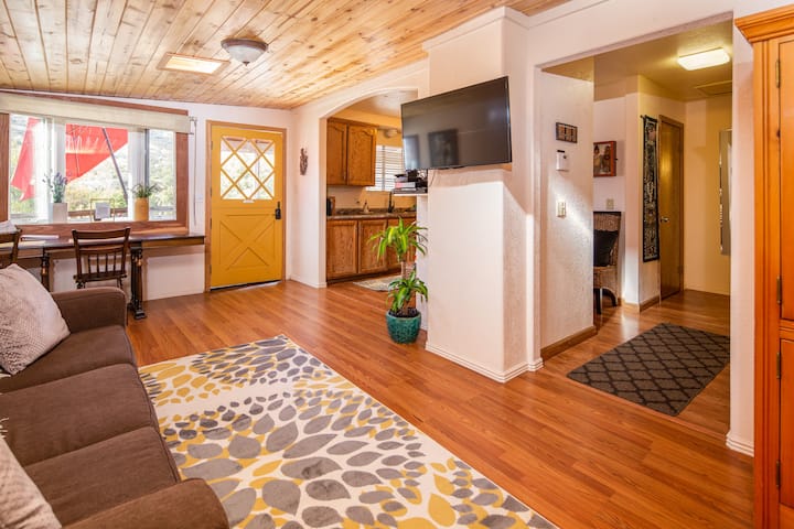 2 Min From Sequoia Nat’l Park-general Sherman Loft - Three Rivers, CA