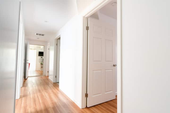 4 Bedroom House-no Partying/smoking! - Daly City, CA