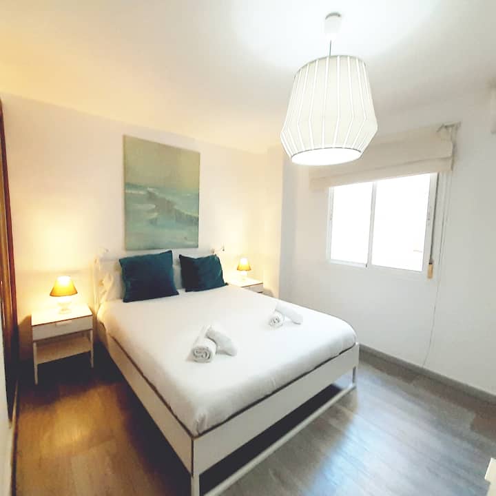 Apartamento Precioso En Centro Histórico De Málaga - Málaga