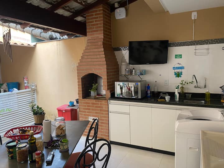 Suíte Praia Do Morro  02 Airbnb - Guarapari