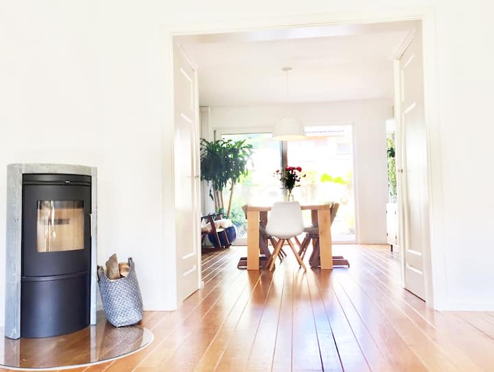 Beautiful And Spacious Family Home Near The Beach - Rijswijk