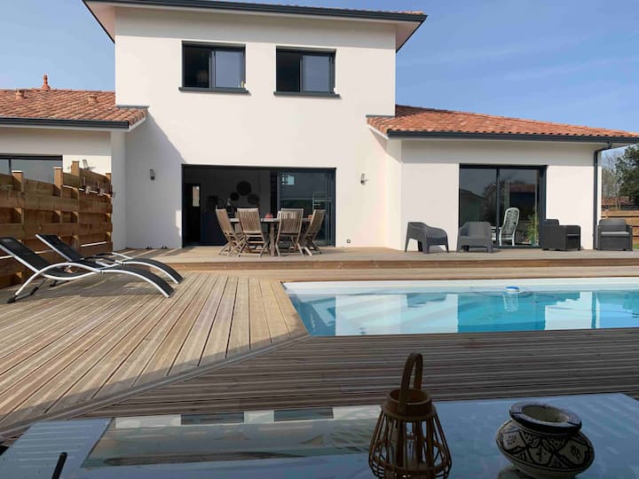 Villa Santai, Proche Hossegor, Piscine Chauffée - Tosse