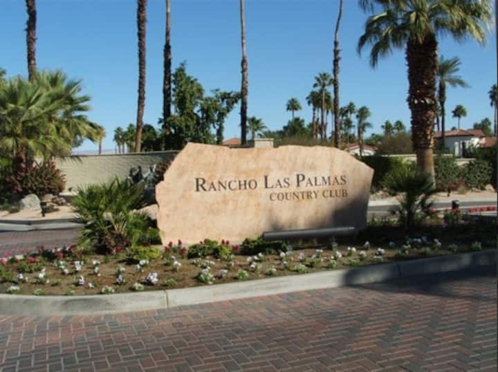 Glamorous Golf Course Condo, 3bd 2.5 Bath - Palm Desert, CA