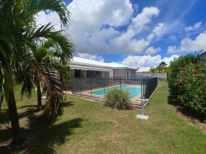 Villa With 4 Bedrooms in Saint-françois, With Private Pool, Enclosed Garden and Wifi - Guadalupe