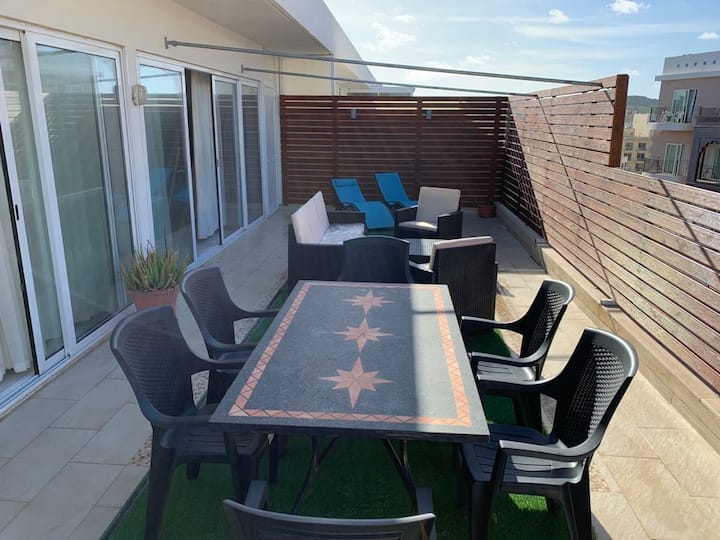 Superior 2 Bedrooms Penthouse With Seaviews - Malta