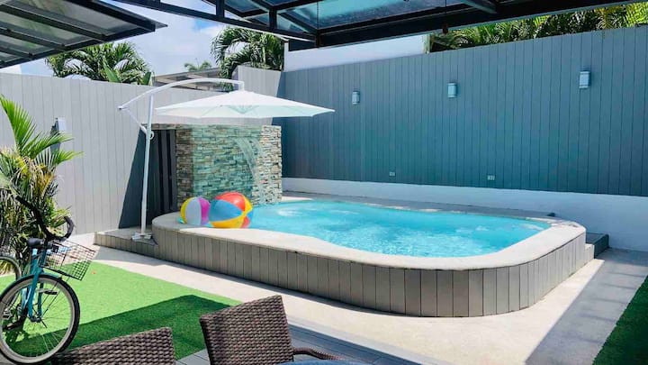 Premium - Beach Front + Private Pool + 3 Bedroom - Costa Rica