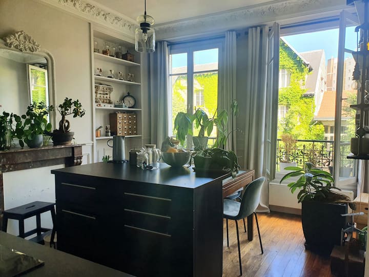 Charme Parisien - Paris