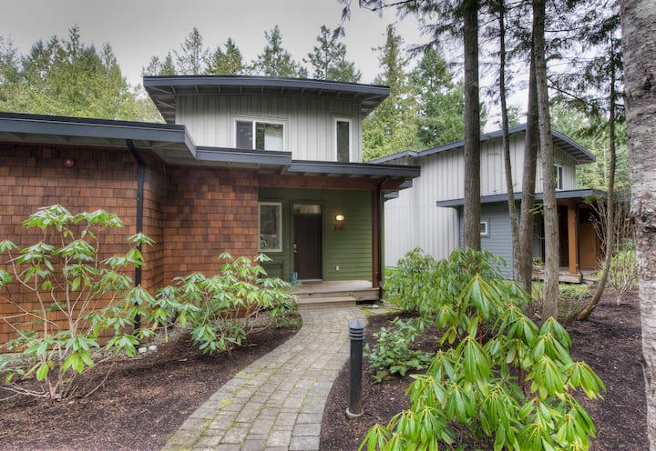 Tanglewood Beach Homes 55 - Parksville