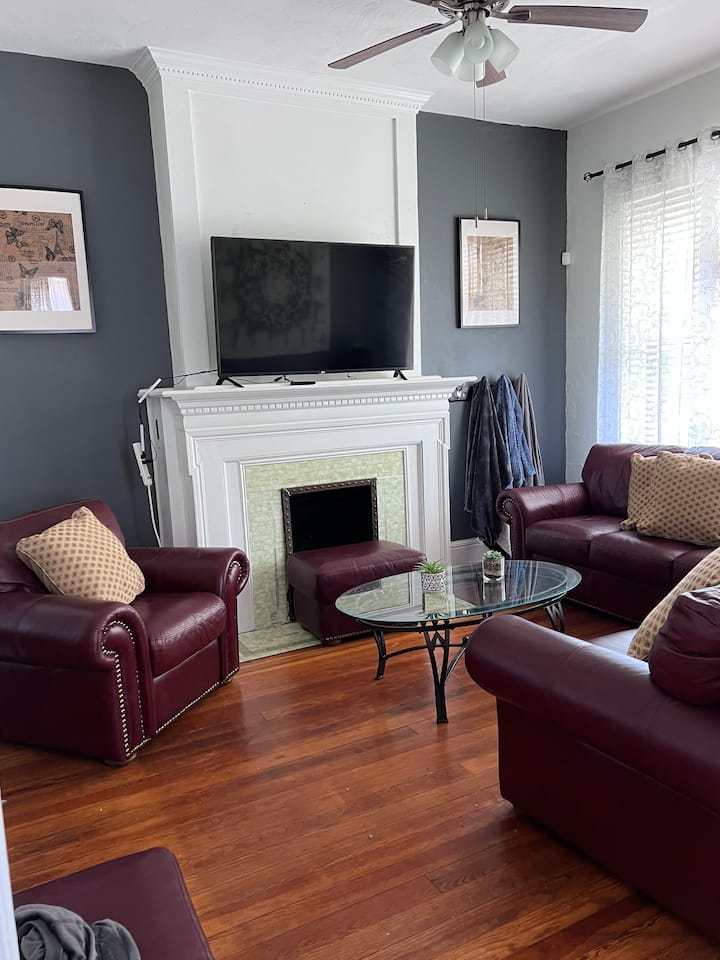 *Amazing* Sleeps 17 -6 Bedrooms-5min From Downtown - 신시내티