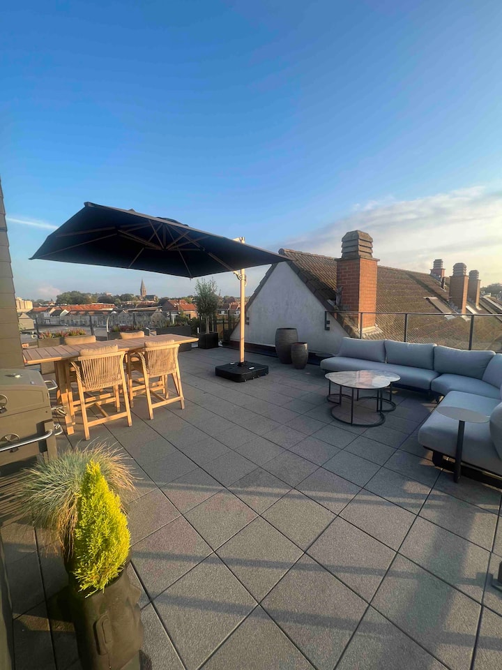 360* Penthouse Avec Parking Gratuit Au Centre - Kuurne