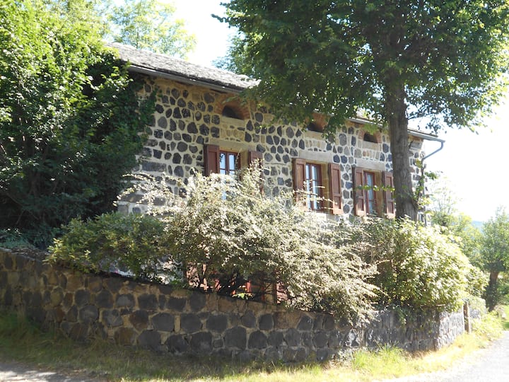 Gite Du Suc De Chapteuil - Saint-Front
