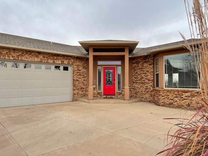 Magnificent Panoramic Views - Grand Junction, CO