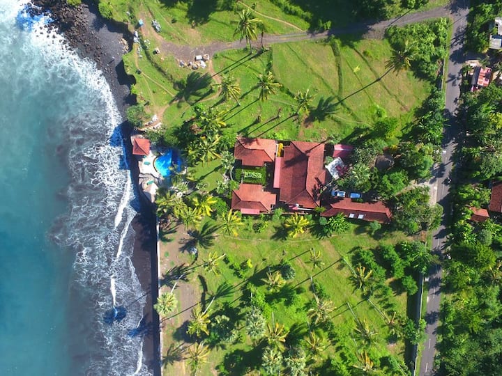 Kebun Impian "Ocean Bungalow" - Seraya