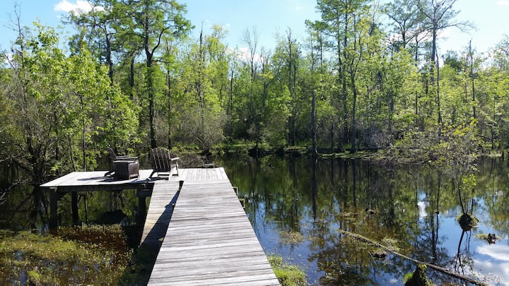 Comfy In-law Suite On Hayward Creek With Pool - New Bern, NC