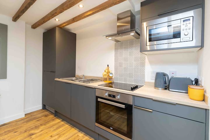 No.2 - The Warehouse, Town Centre Luxury Flat - Banbury