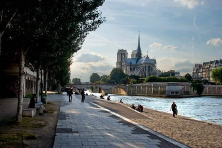Chambre Privée Indépendante Au Coeur De Paris - Paris