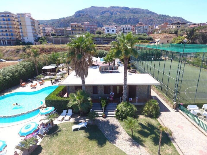 B&b Il Geranio - Mare Camera Privata Con Colazione - Sant'Agata di Militello