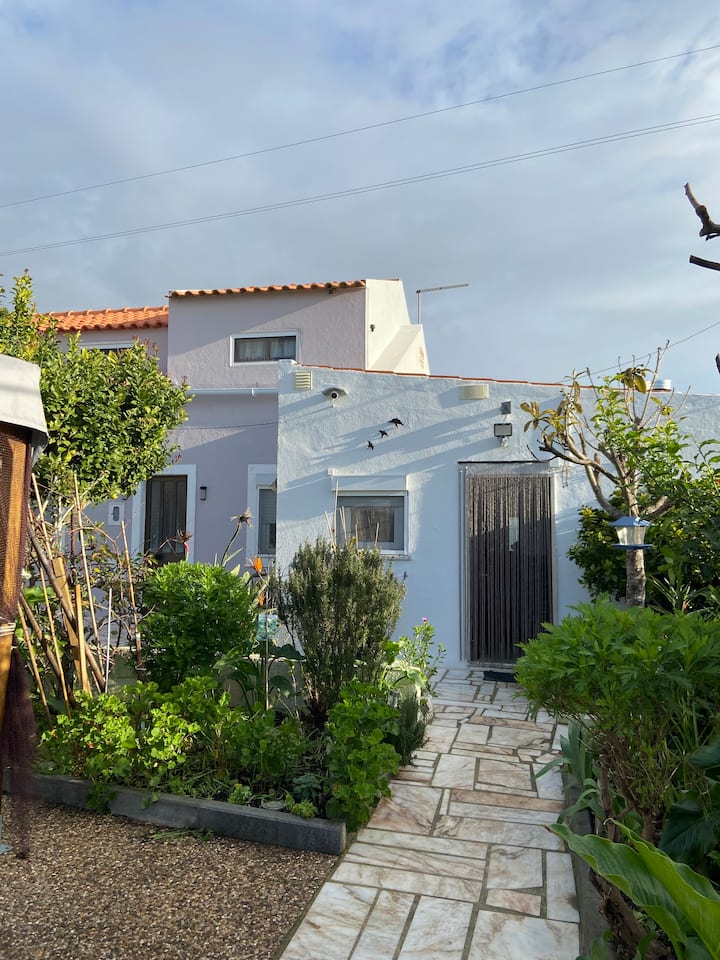 Sesimbra 3 Bedroom 1 Bathroom House . - Sesimbra