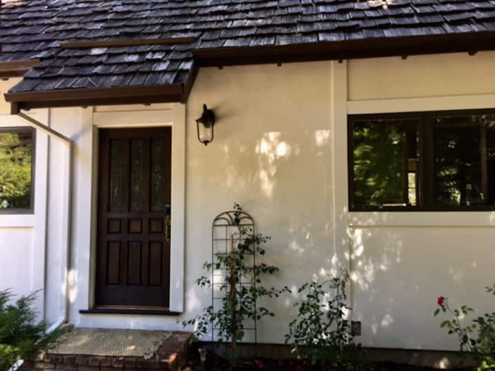 Stonewood Guest House - San Carlos, CA