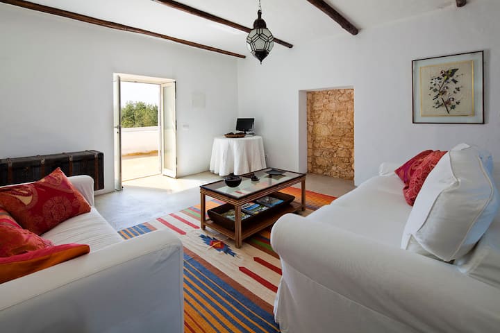 Cozy Home W/ Patio & Bbq – 10 Min Walk To Beach - Ferragudo