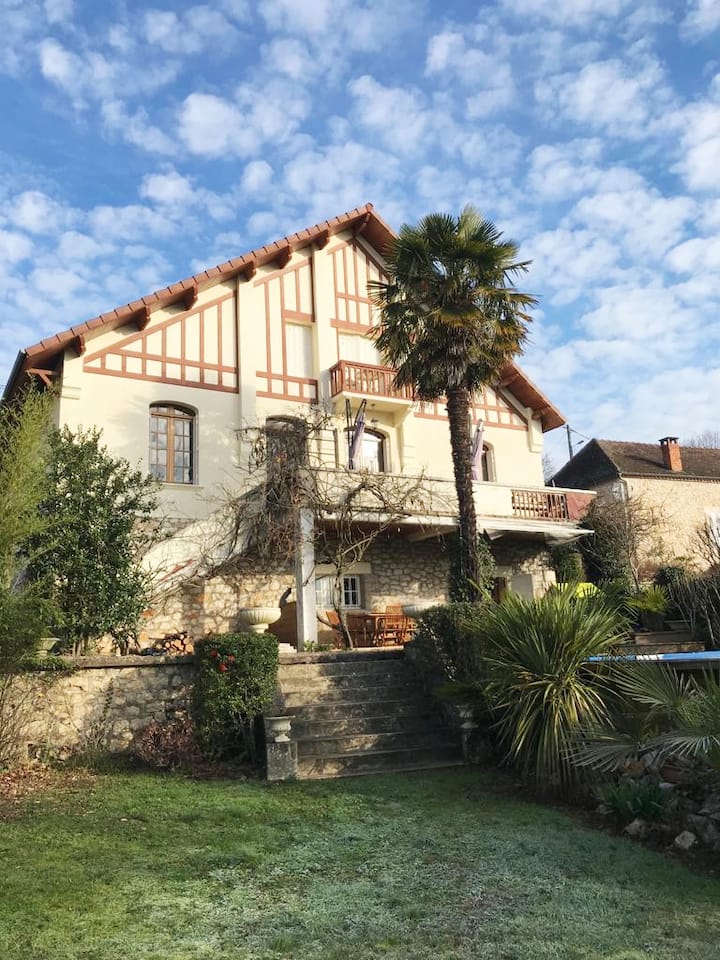 La Maison Du Dragon  - Entre Sarlat Et Rocamadour - Souillac