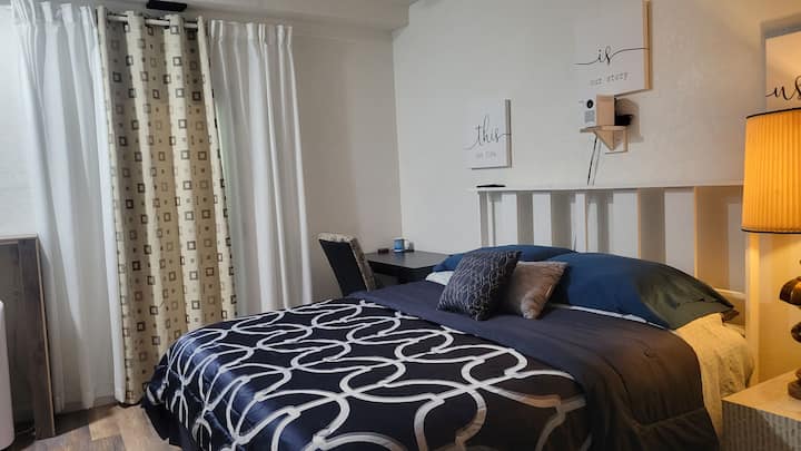 Artist Studio 1bed/1bath Kingbed - Woodland, CA