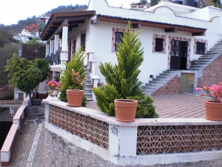 Taxco? Bonito Departamento Colonial Muy Centrico - Taxco