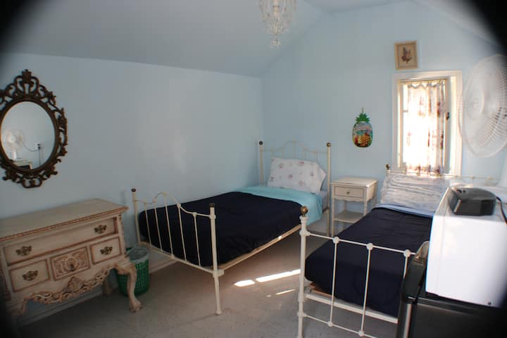 5- Sun Angel Court  (Pretty Cabin 5) - Wasaga Beach