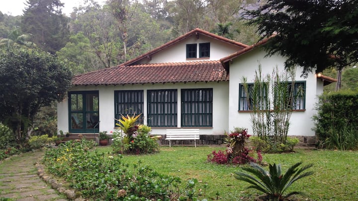 Teresópolis_casa De Campo_ Integrada à Natureza - Teresópolis