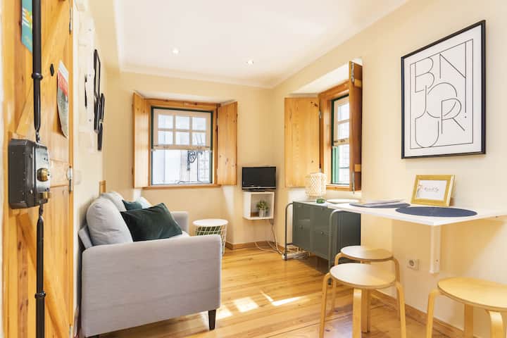 Down Town Studio - Central W/ Ultra Fast Internet - Alfama