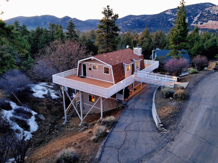 Skylight Chalet - 4 Br/2.5 Bath Home,  Sleeps 8 - シュガーローフ, CA