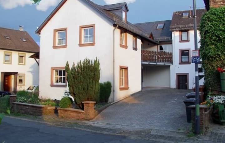 Ferienhaus Kratersee, Nahe Zum See, 2 Bäder - Schalkenmehren