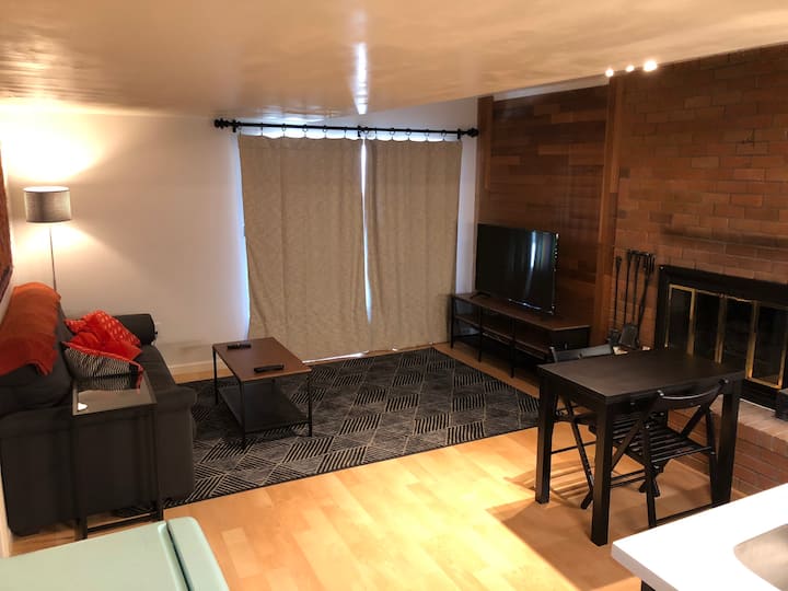 Warm, Modern Home With A Great Redmond Location! - Redmond, WA