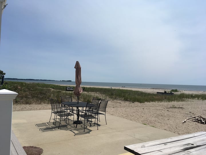 Elegant Waterfront Home - Stratford, CT