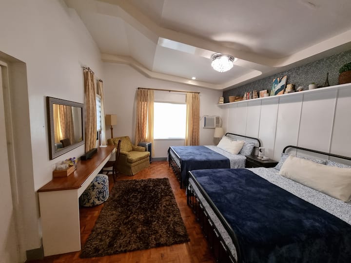Charming 2br W Netflix Hbogo Nr Airport And Skyway - Parañaque