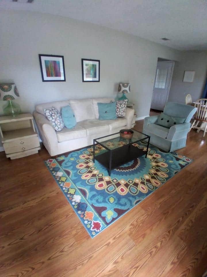 Charming 3 Bedroom Home Near Redstone Arsenal - Huntsville, AL