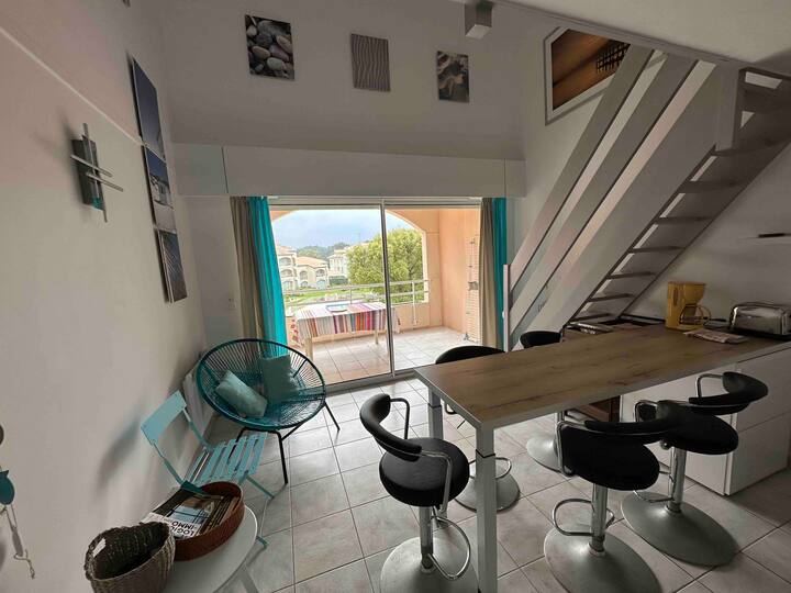 T2 Avec Mezzanine, Piscine, Plage Et Golf - Messanges