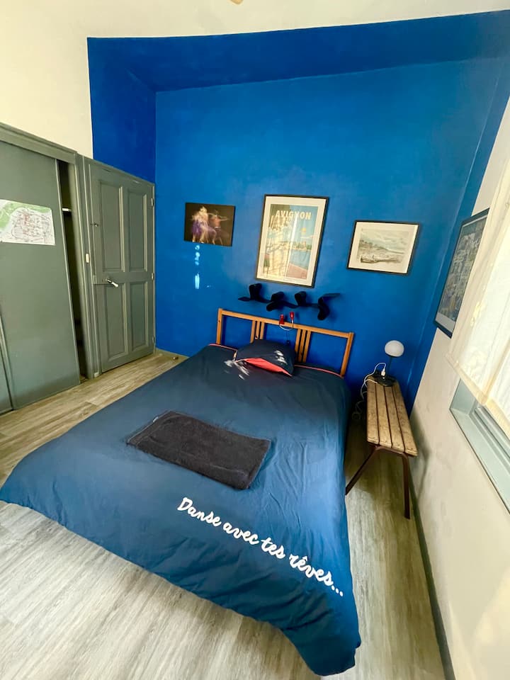 Une Chambre Dans Une Maison - Avignon