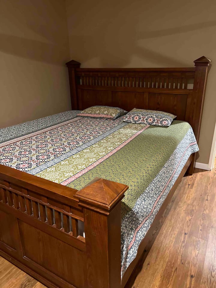 Shared Bathroom In Residential Area, 1 Bedroom - Sacramento, CA