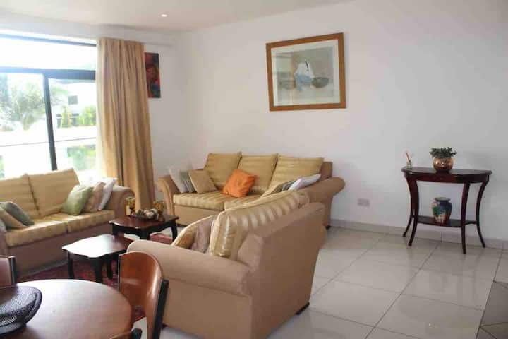 Lovely Serviced Studio Apartment @Embassy Gardens - Accra