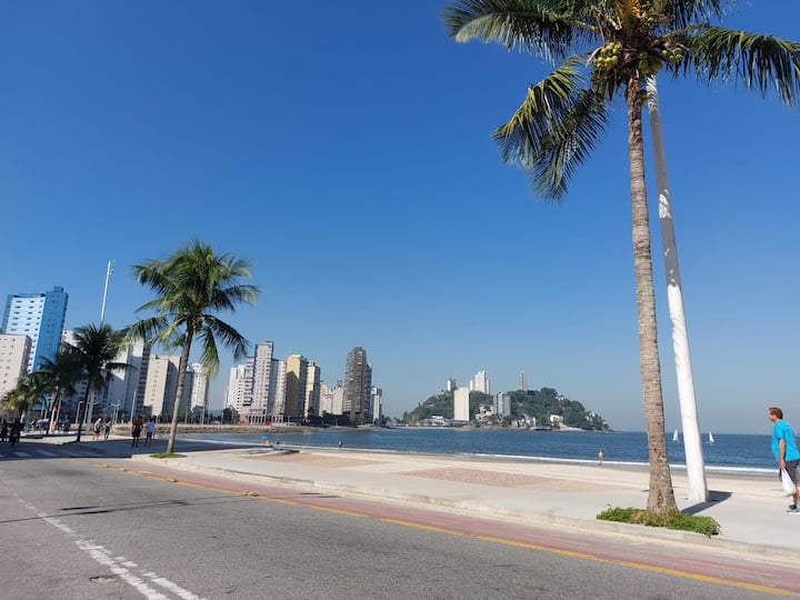 Sobrado Pé Na Areia Com Churrasqueira - サントス