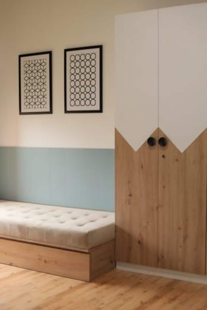 Splendid Stay Luxurious 1bhk
Luxury Studio In Pal - Surat