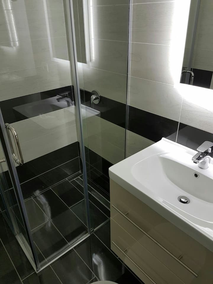 Delfin's Apartaments 3 - Sarandë