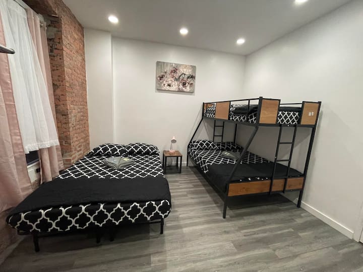 Exclusive  Studio 207 | Private Bathroom - New York