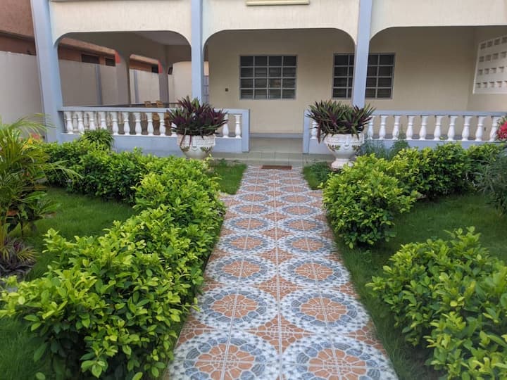 Maison Avec Chambres Spacieuse Le Havre De Paix - Togo