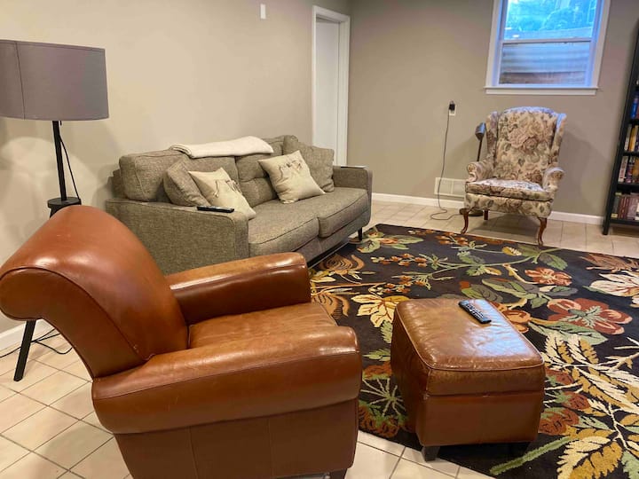 Wooded Retreat Private Guest Suite. - Winston-Salem, NC