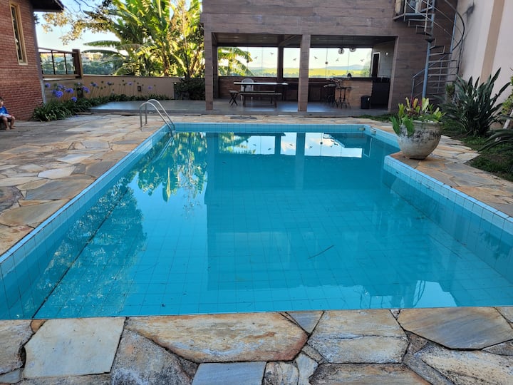 Area De Lazer Com Piscina No Bortolan - Poços de Caldas